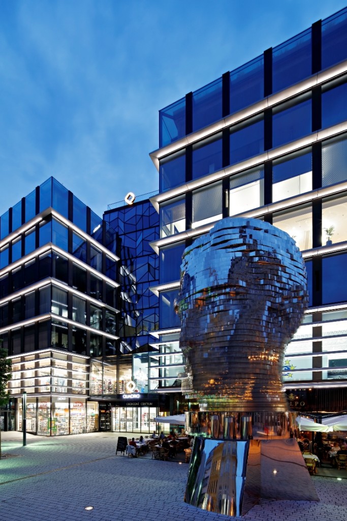 Piazza Quadrio: objevte netypické zákoutí v centru Prahy - First Style