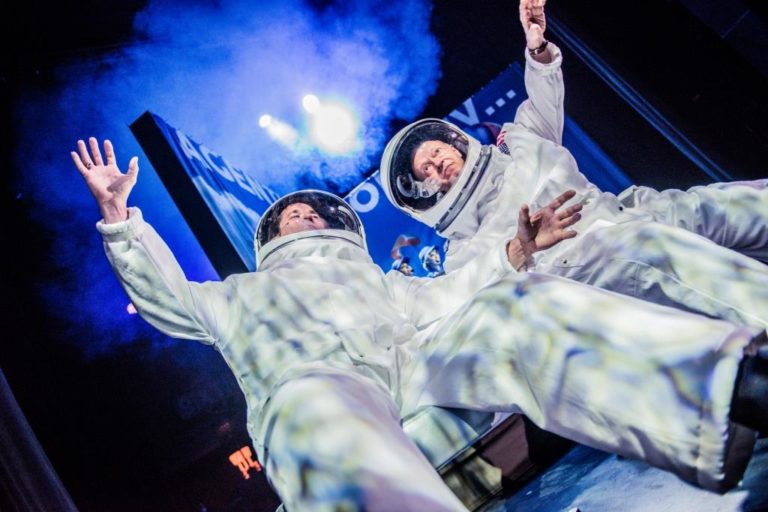 Divadlo ABC uvede premiéru inscenace 60’s aneb Šedesátky - First Style